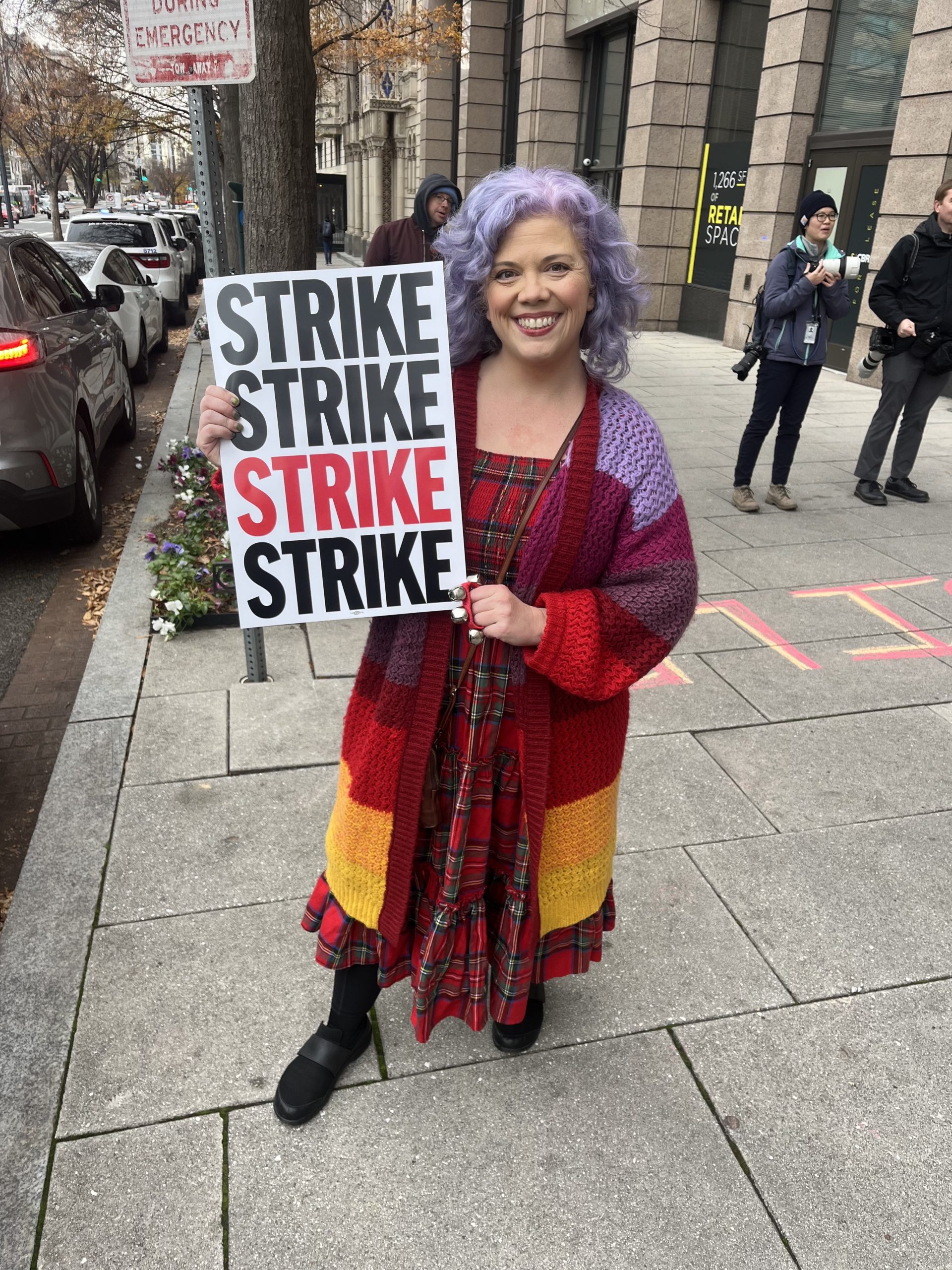 Washington Post Guild stages biggest strike since the seventies - The Wash